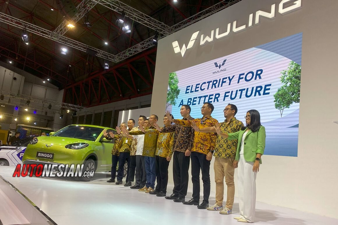 Hadir di PEVS 2023, Wuling Boyong Mobil Listrik Baru untuk Indonesia - Autonesian.com